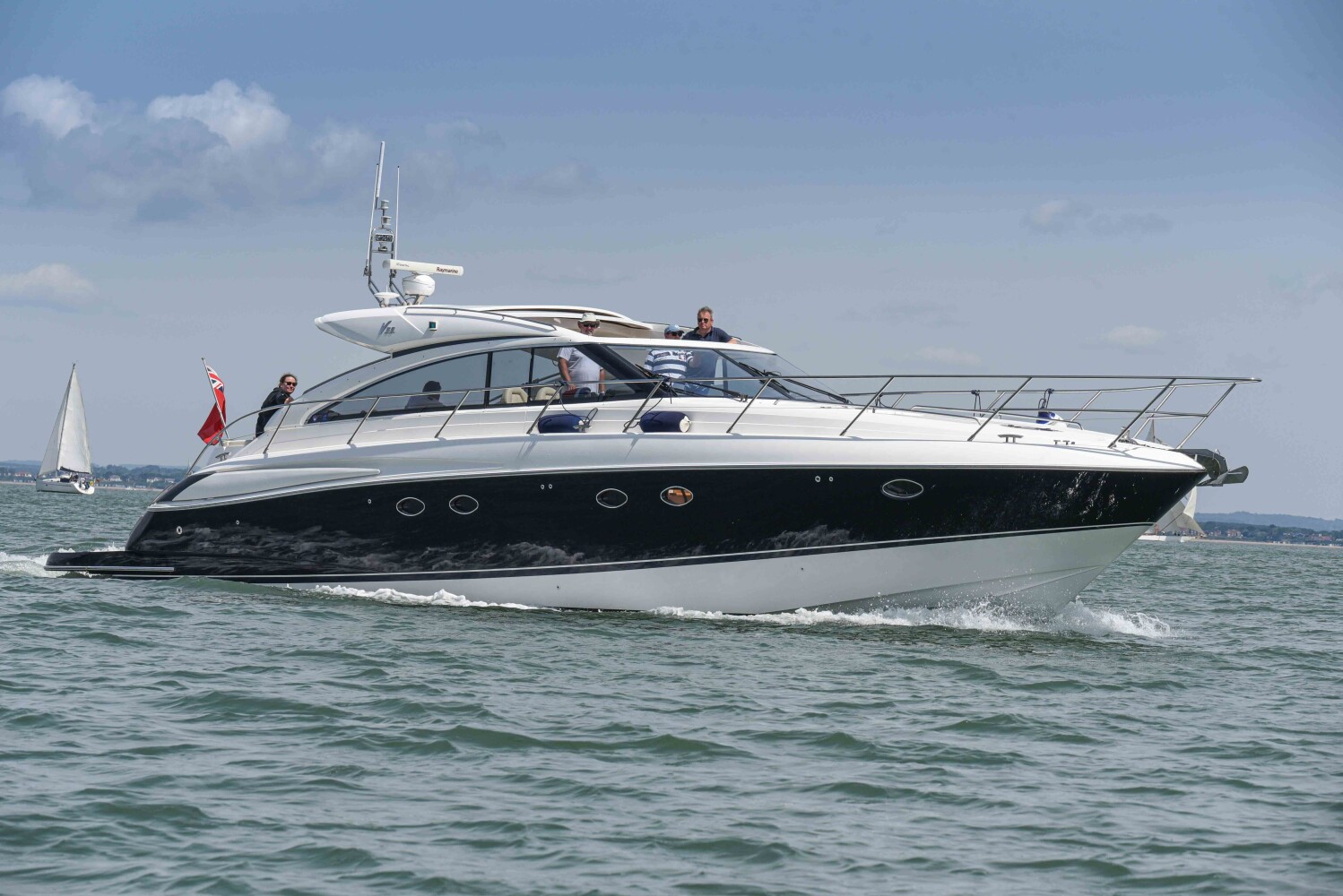 RYA ICC For Powerboats, Motorboats & Sail | Solent Boat Training