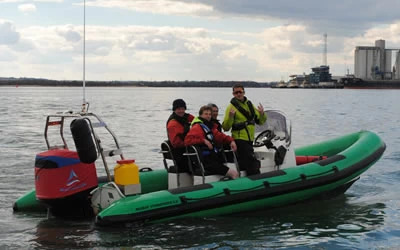 Solent Boat Training - RYA Powerboat Sailing Motorboat Courses