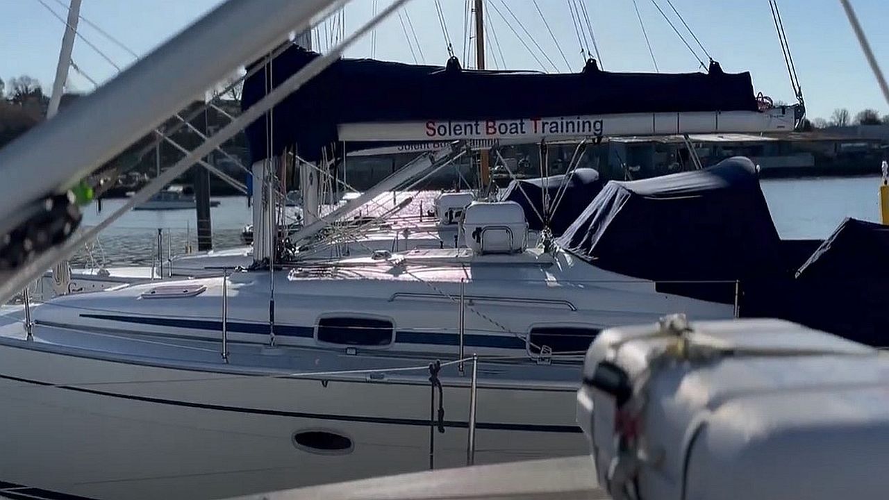 How Do I Gain Boating Experience?| Solent Boat Training