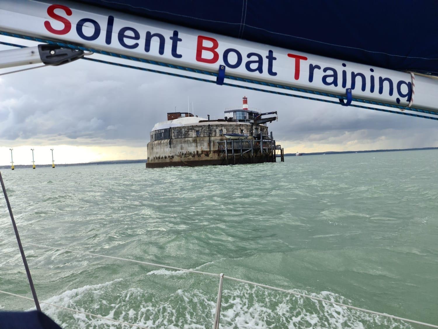 Boating In The Solent | Solent Boat Training